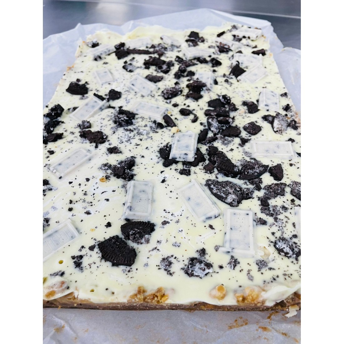 cookie and cream tiffin